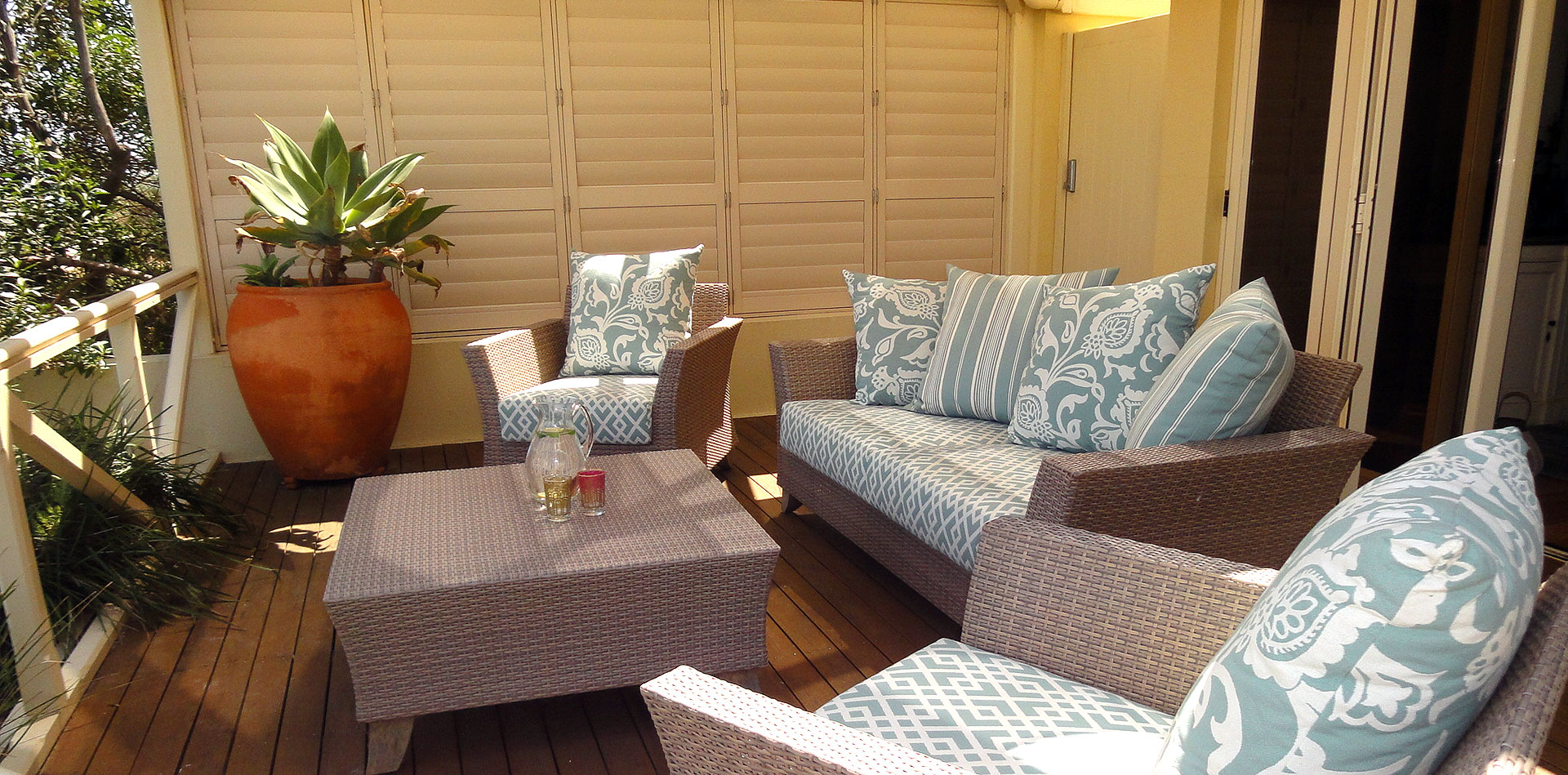 outdoor1 - Anna Stringer Interiors